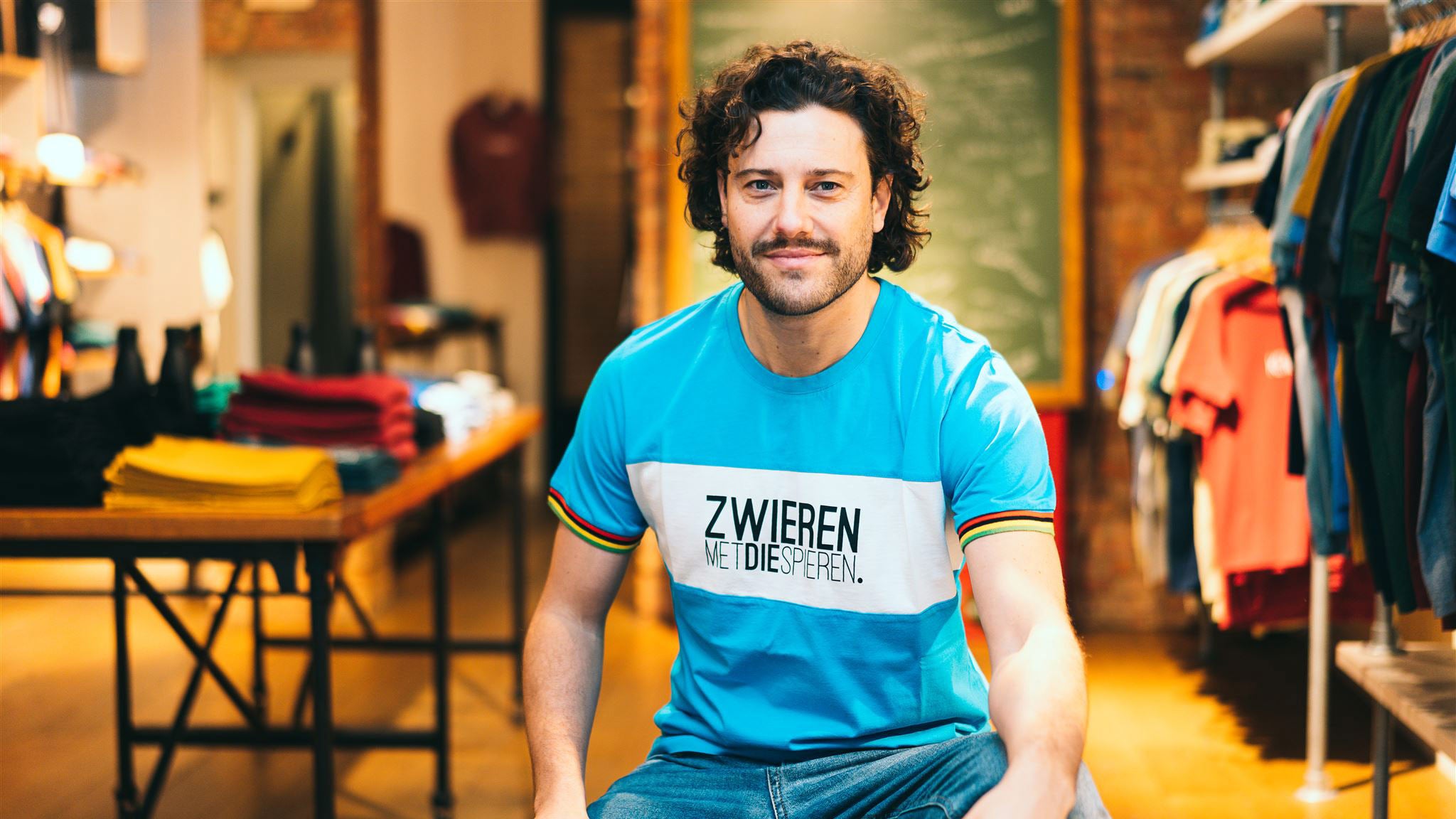 Kleding uit Antwerpen. Trots, gedurfd, no-nonsens. | KLEIR.