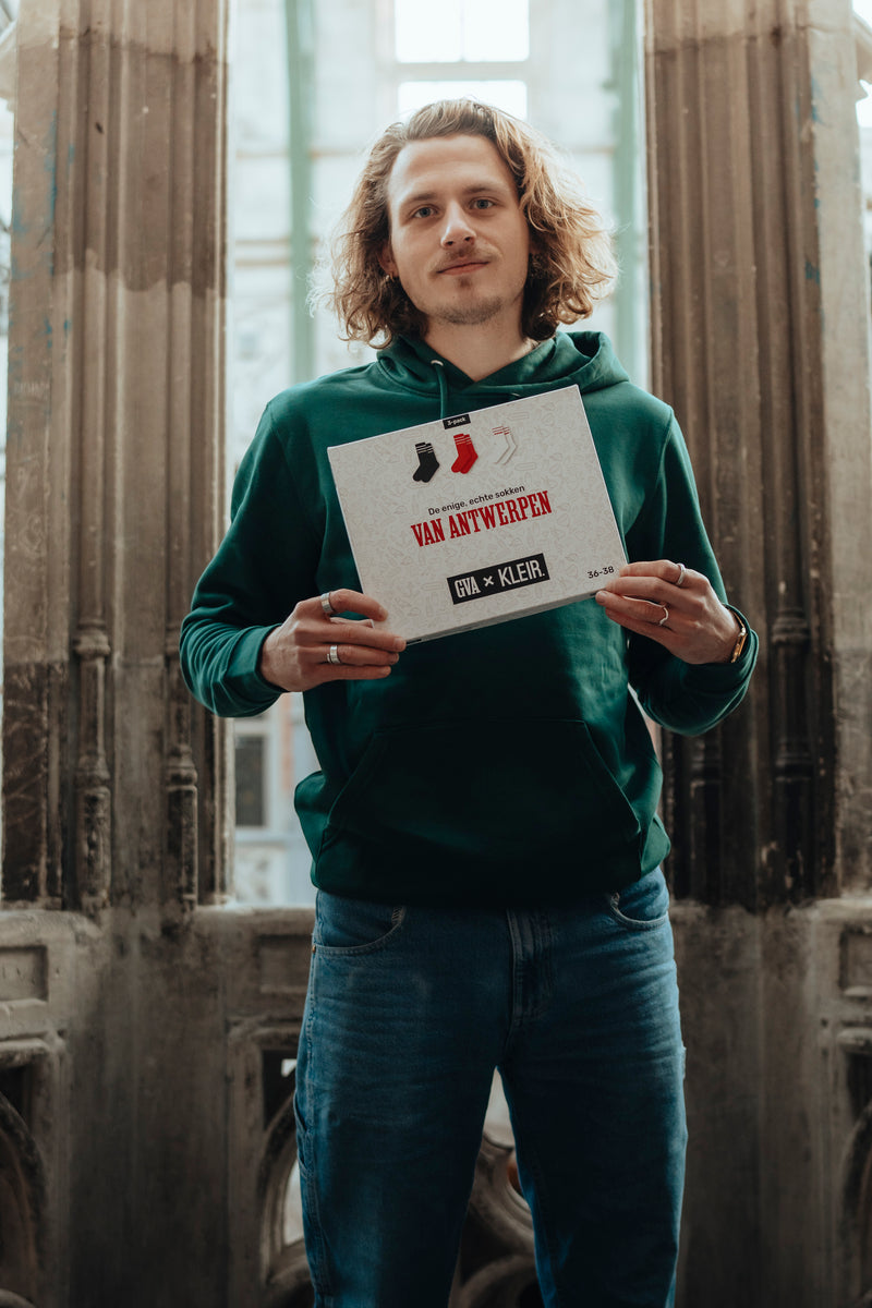 KLEIR. | Kleding uit Antwerpen. Trots, gedurfd, no-nonsens.